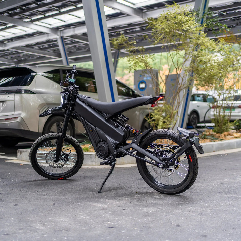 Talaria xxx Black Edition